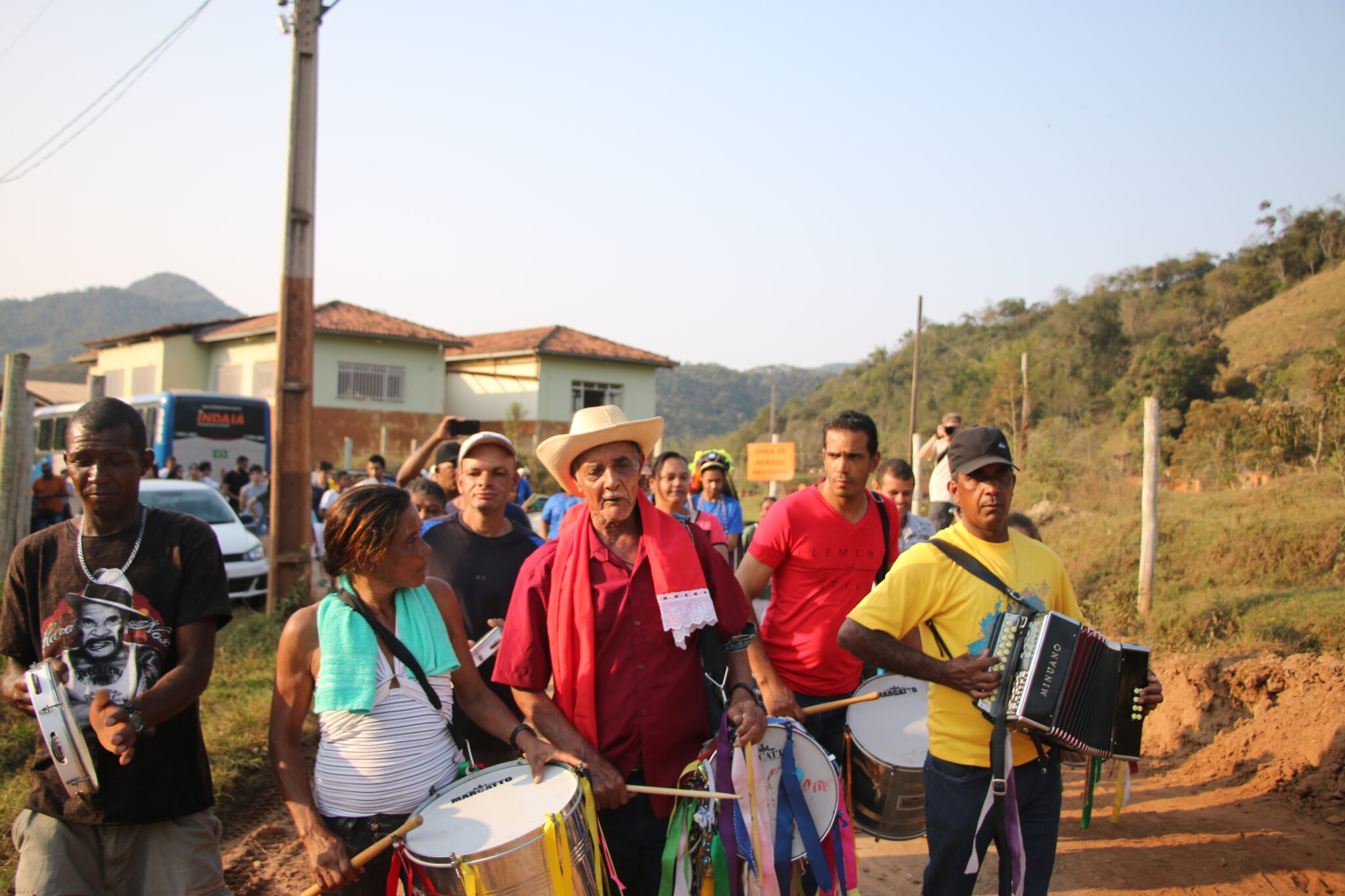 Folia de Reis de Paracatu de Baixo: uma história de fé e resistência ...